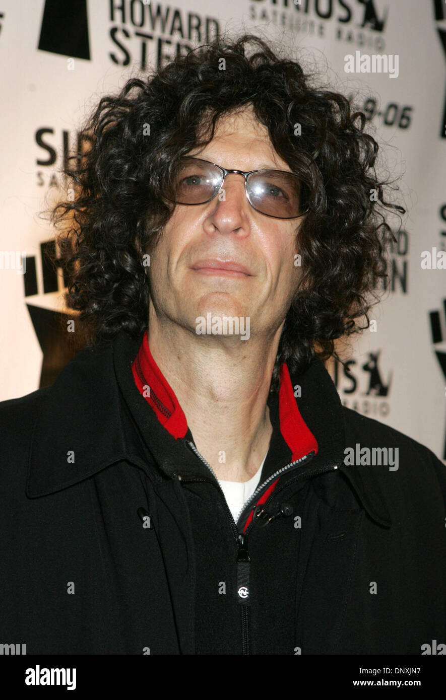 Radio shock jock hi-res stock photography and images - Alamy