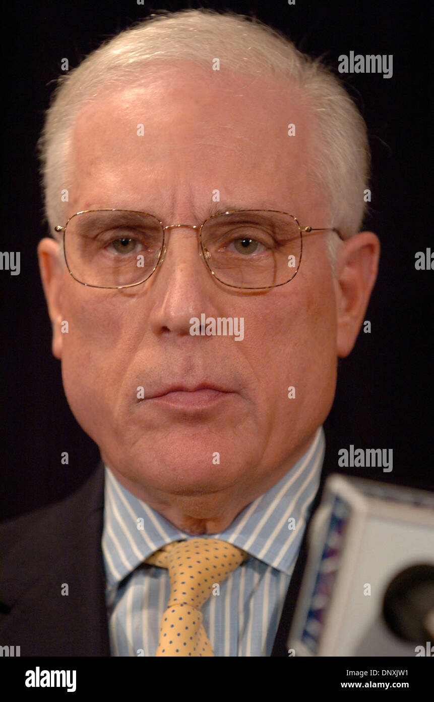 Dec 16, 2005; Manhattan, NY, USA; MTA Chairman PETER KALIKOW. MTA ...