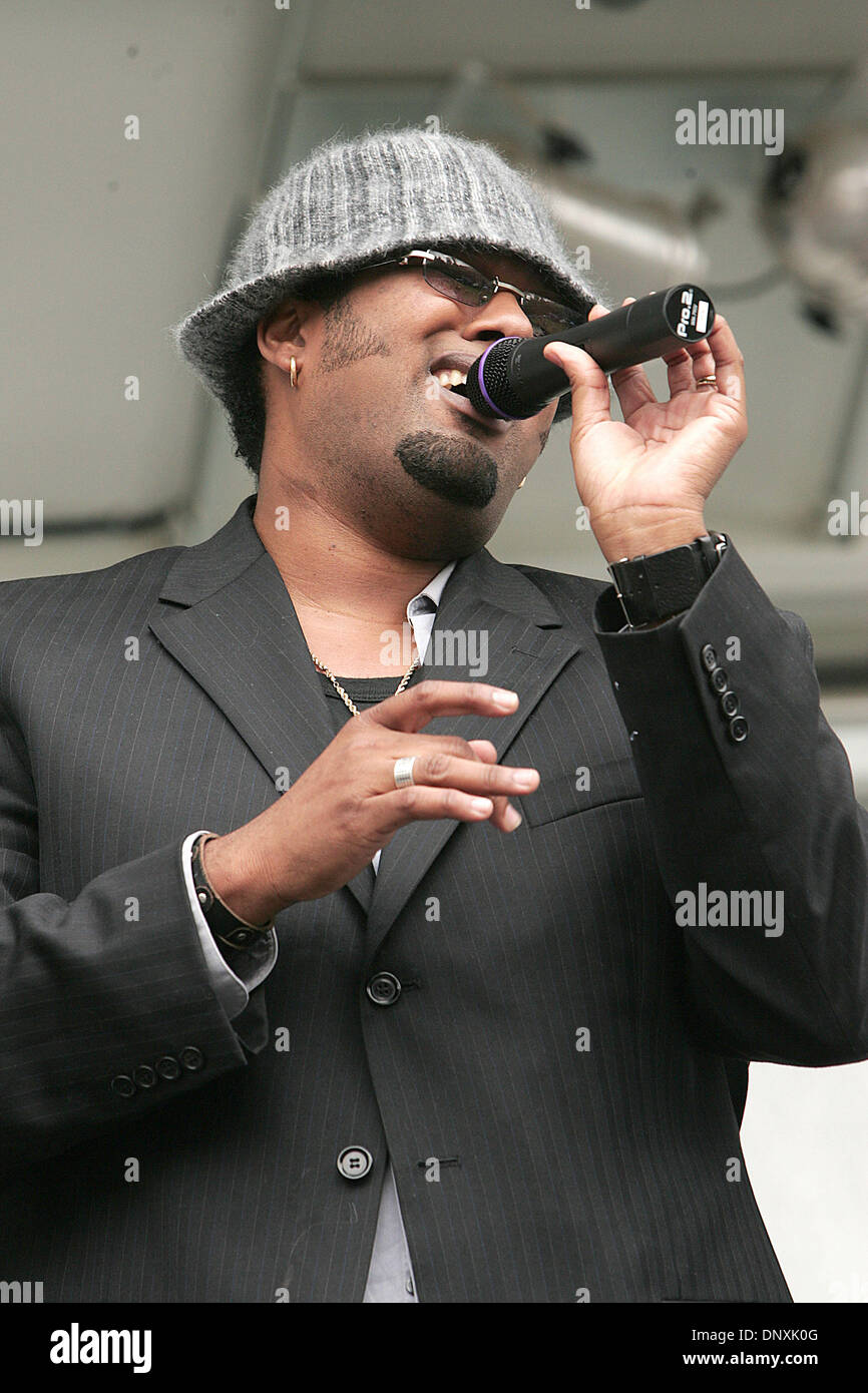 Dec 17, 2005; Los Angeles, CA, USA; Singer JAMIE JONES (of the group ...