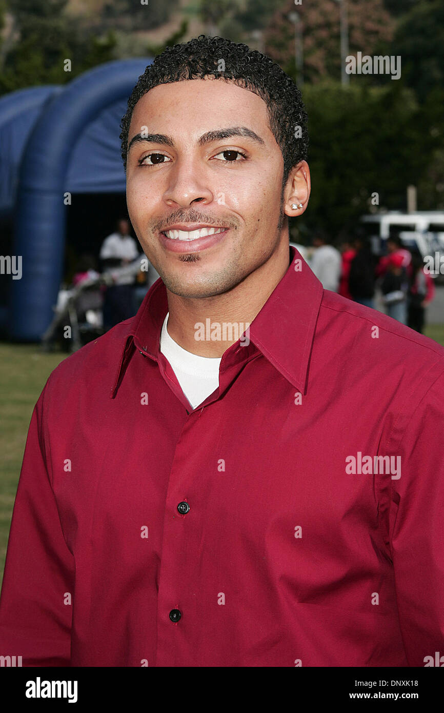 Dec 17, 2005; Los Angeles, CA, USA; Actor SHELLY HOLLIS at the 2005 ...