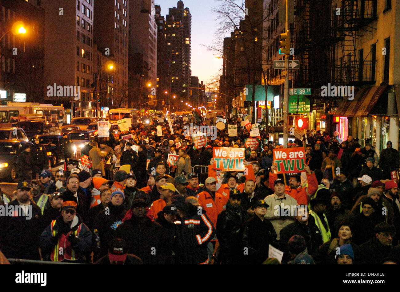 Bus strike new york city hi-res stock photography and images - Alamy