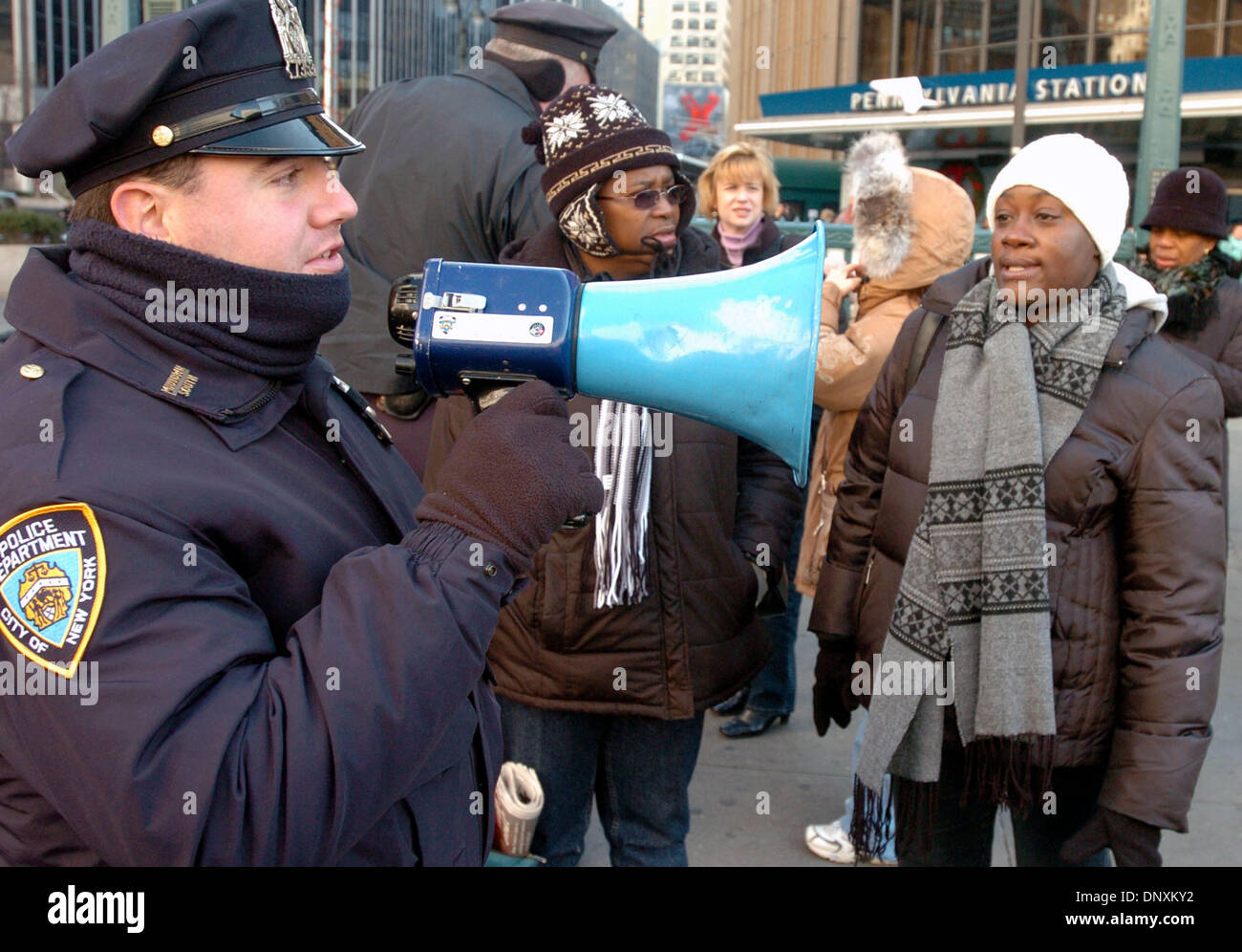 Dec 21, 2005; Manhattan, New York, USA; Police Officer Murphy uses a ...