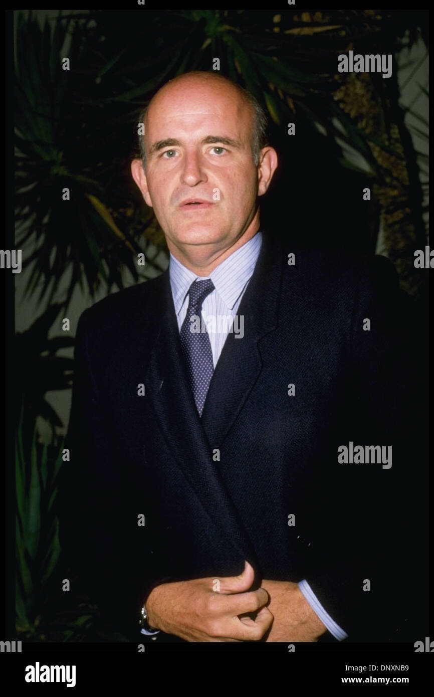 Hollywood, CA, USA; Actor PETER BOYLE at an unknown event in this ...