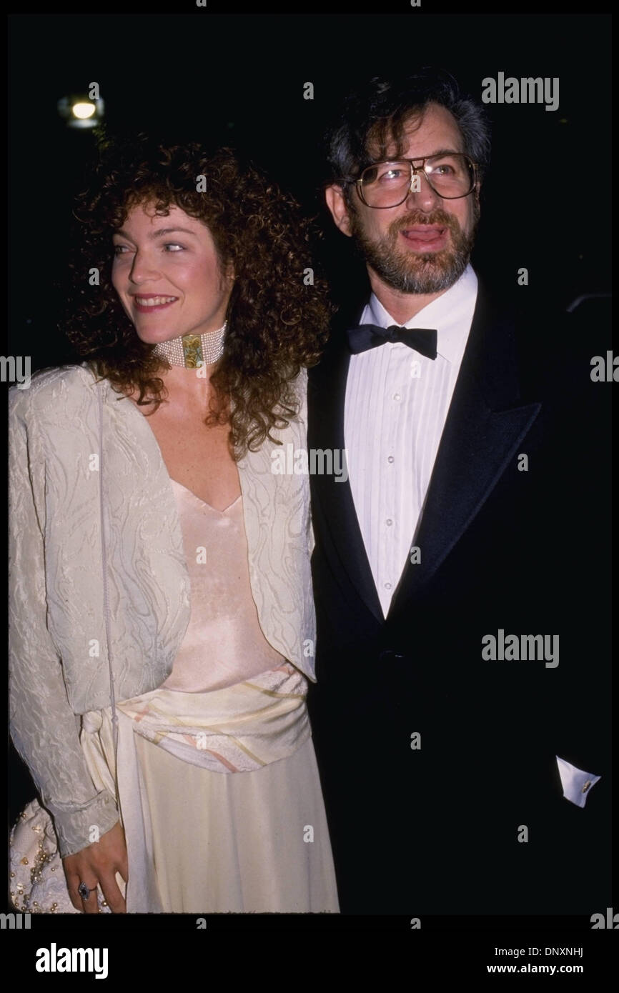 Hollywood, CA, USA; Director STEVEN SPIELBERG and first wife AMY IRVING ...
