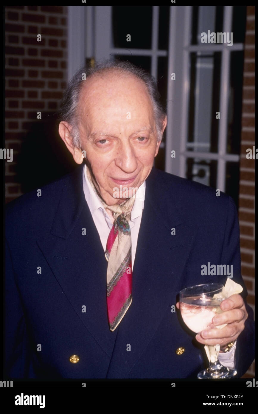 Phil Leeds Actor Full Cast, Including Jack Wolfe, Announced For The