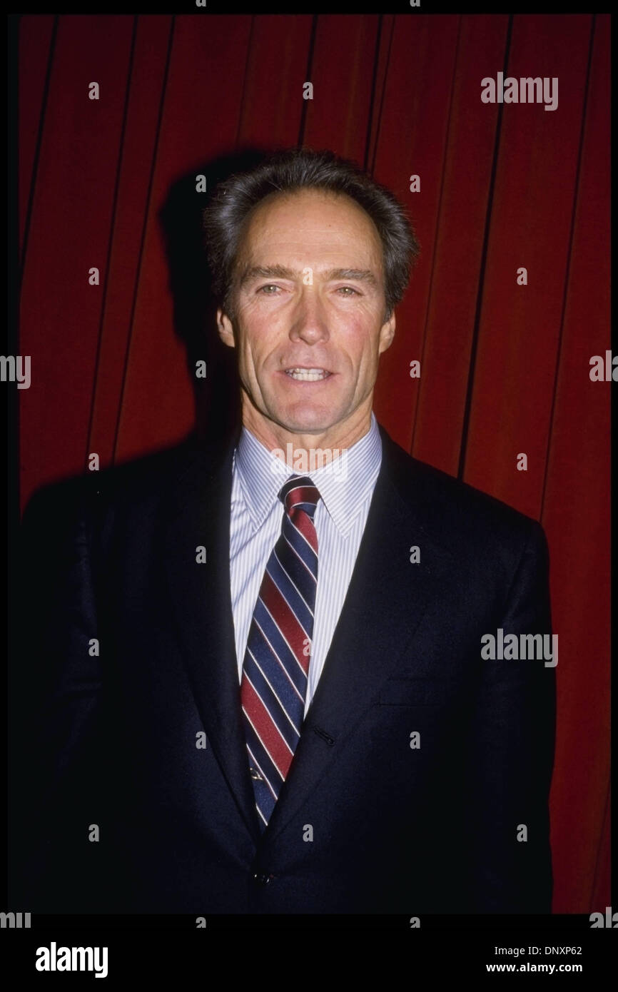 Actor clint eastwood hi-res stock photography and images - Alamy