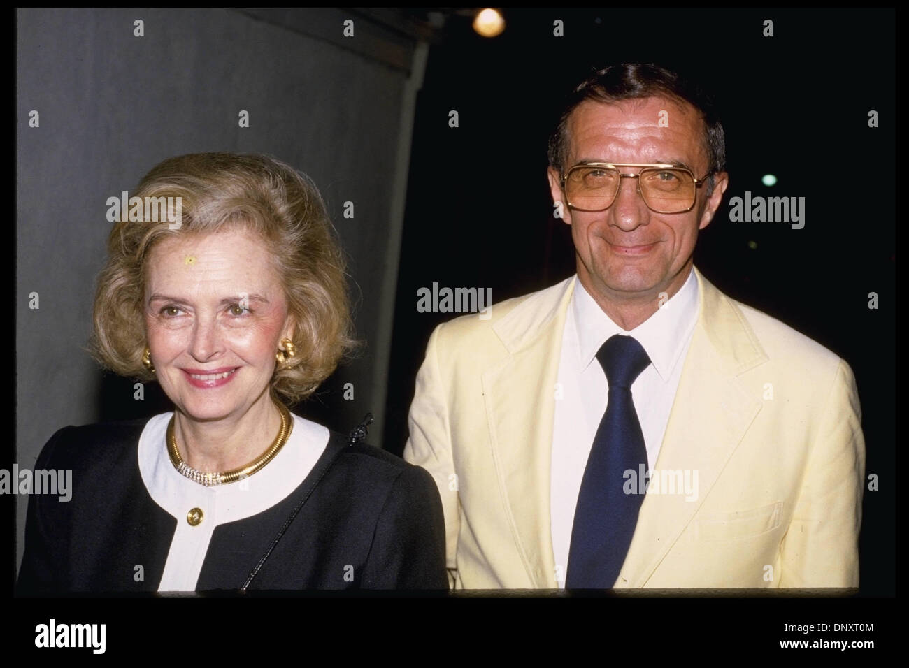 Donna reed hi-res stock photography and images - Alamy