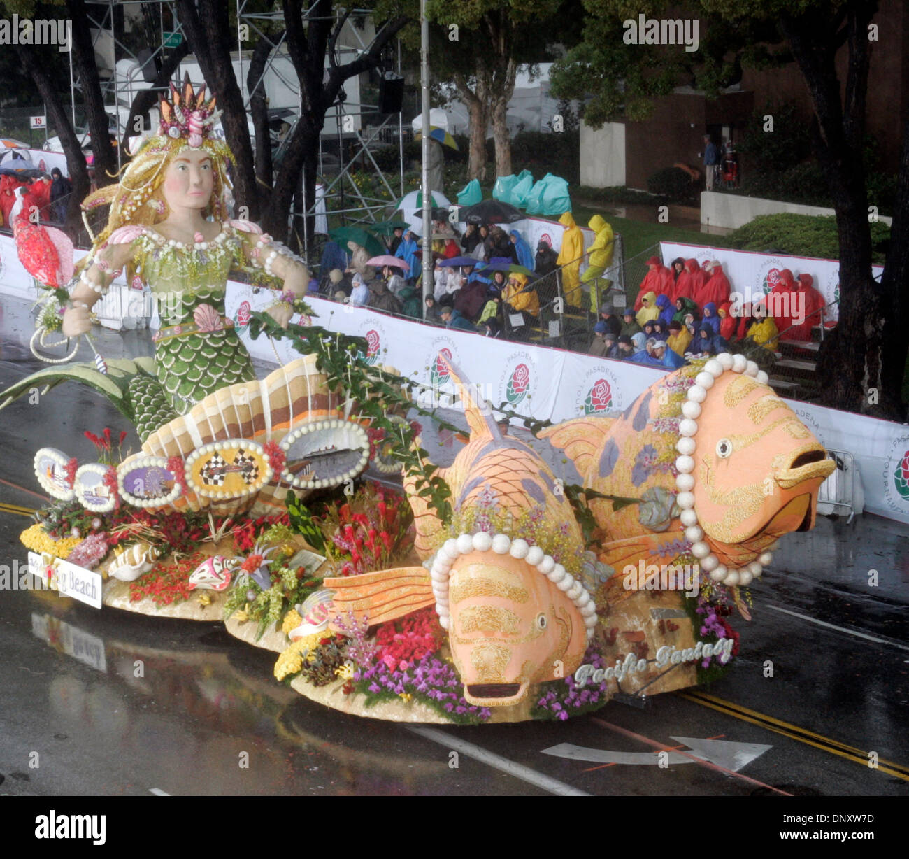 Jan 02, 2006; Pasadena, CA, USA; Past President's Trophy winner float ...