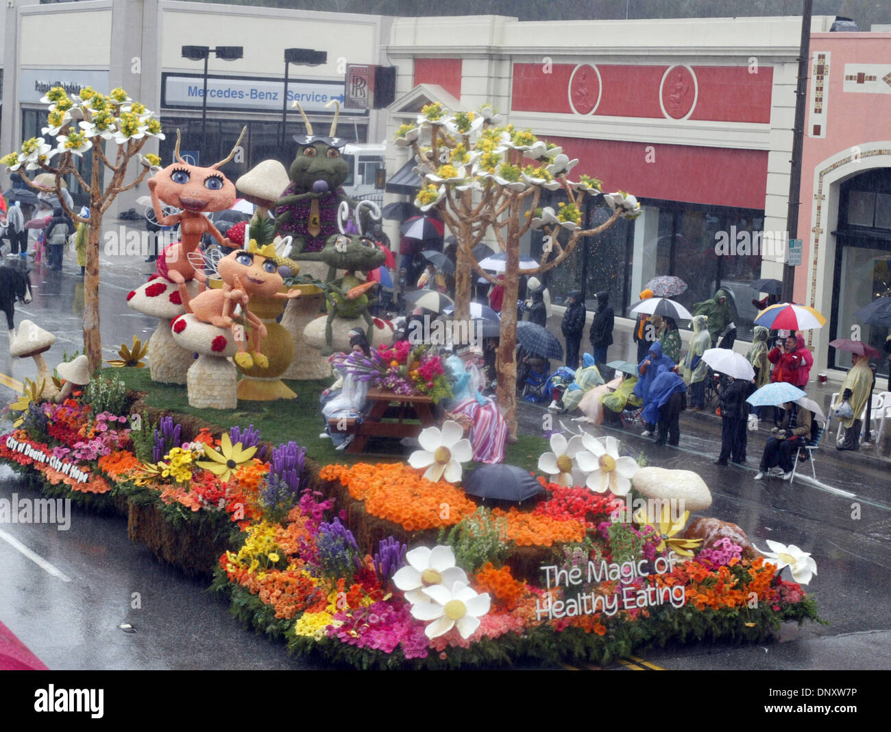 Jan 02, 2006; Pasadena, CA, USA; A float drives down Colorado Boulevard ...