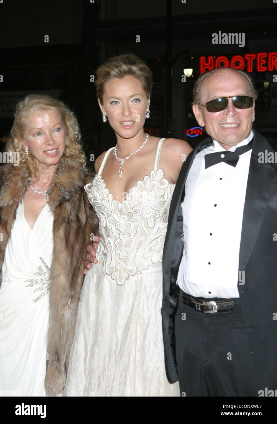 Rande porath loken and kristanna loken hi-res stock photography and ...