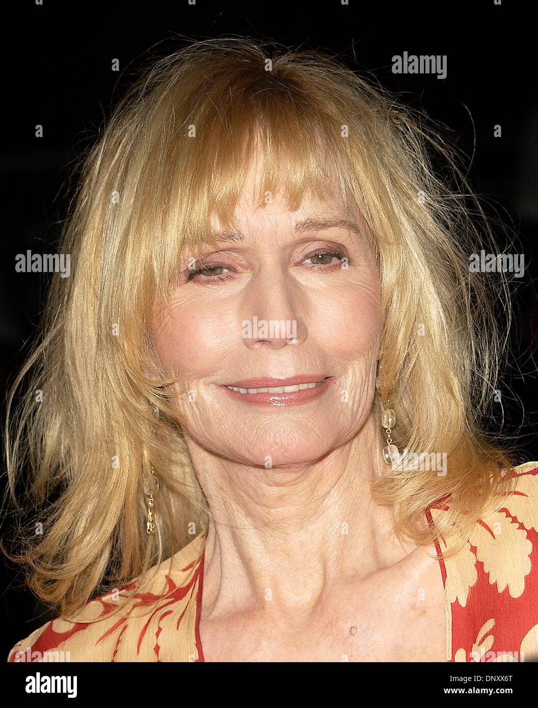 Sally kellerman actress hi-res stock photography and images - Alamy
