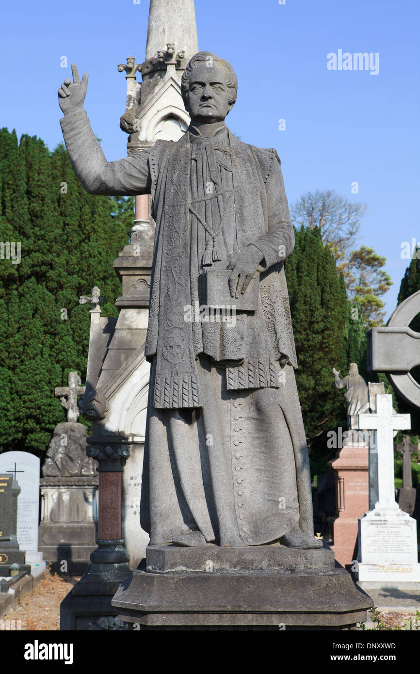 Grave of an Irish priest at Glasnevin Cemetery in Dublin, Ireland Stock ...