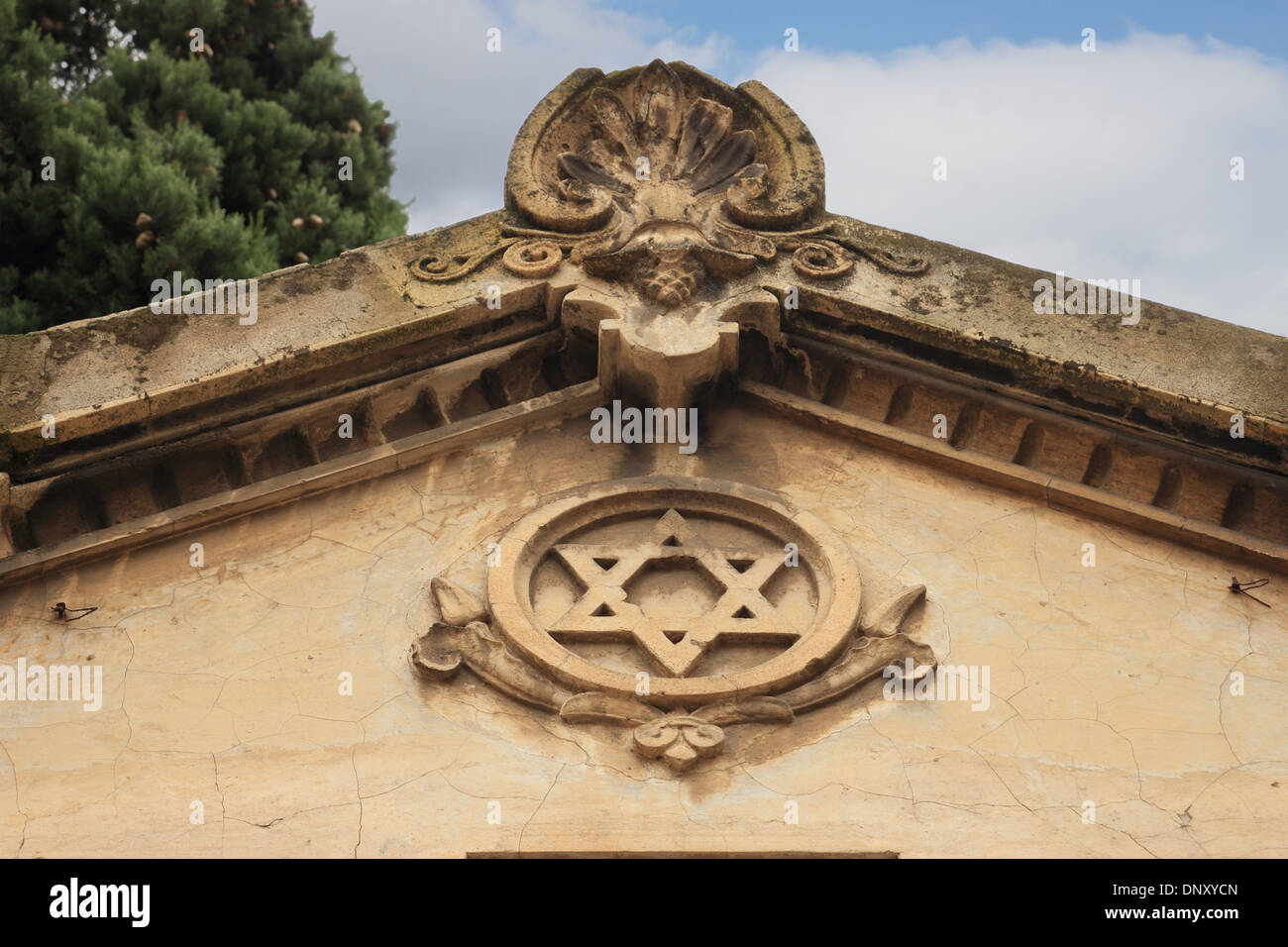 Star of David symbol at Synagogue in Rome Stock Photo - Alamy