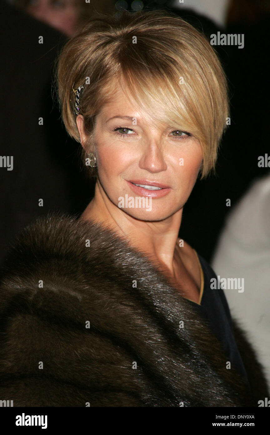 Jan 10, 2006; New York, NY, USA; Actress ELLEN BARKIN at the arrivals ...