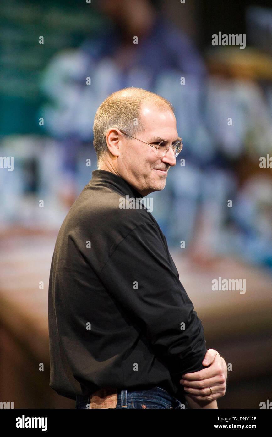 Jan 10, 2006; San Francisco, CA, USA; STEVE JOBS at Mac World in San ...