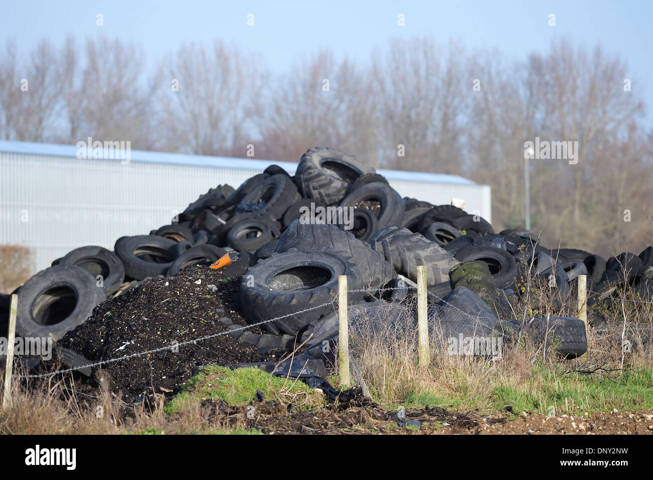 Old car recycling problem hi-res stock photography and images - Alamy