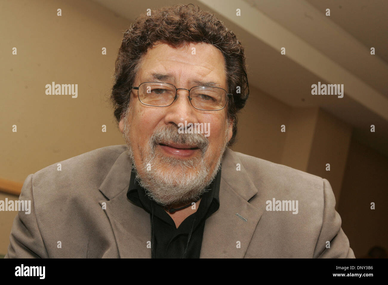 Ray barretto hi-res stock photography and images - Alamy