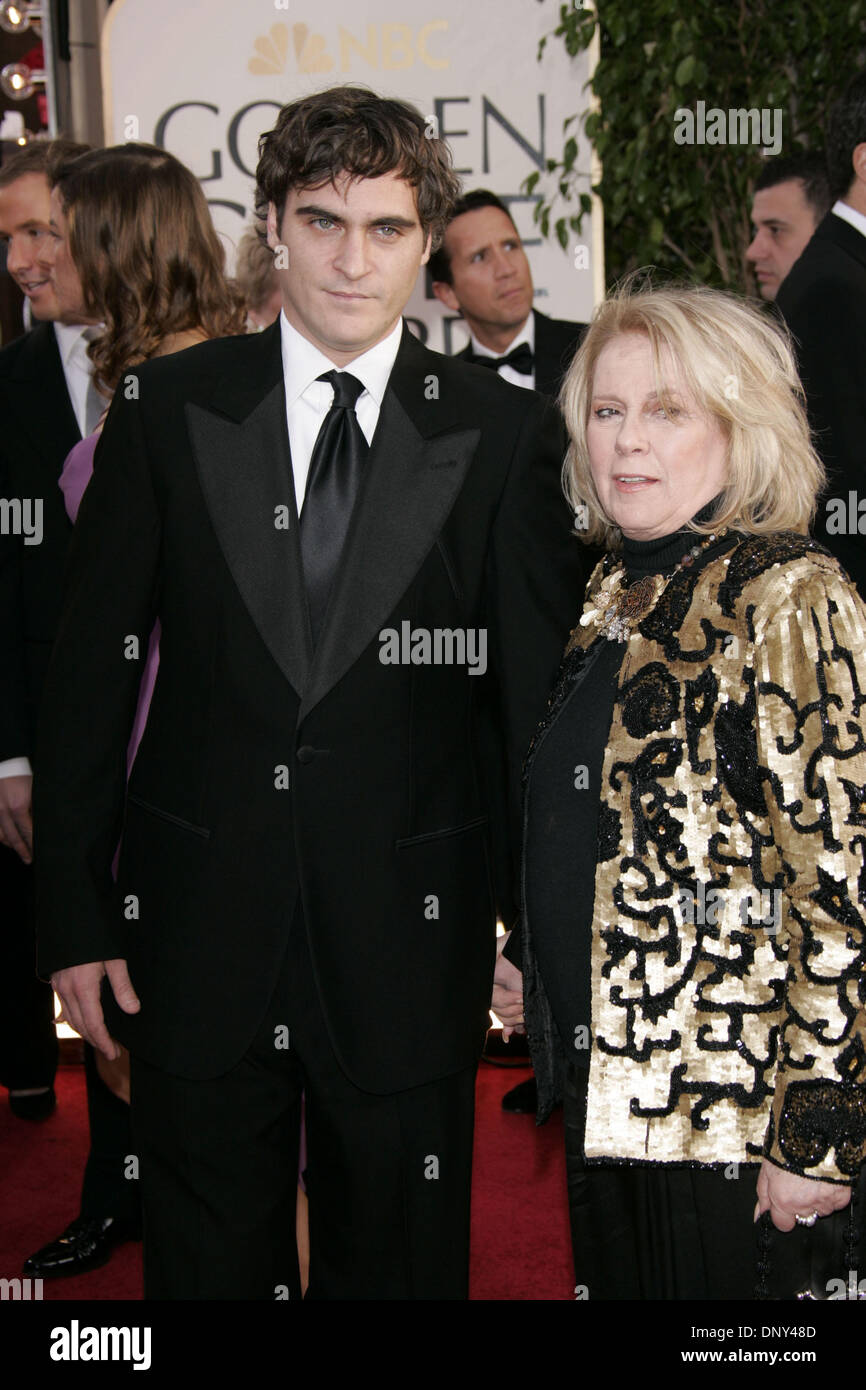 2006 joaquin phoenix hi-res stock photography and images - Alamy