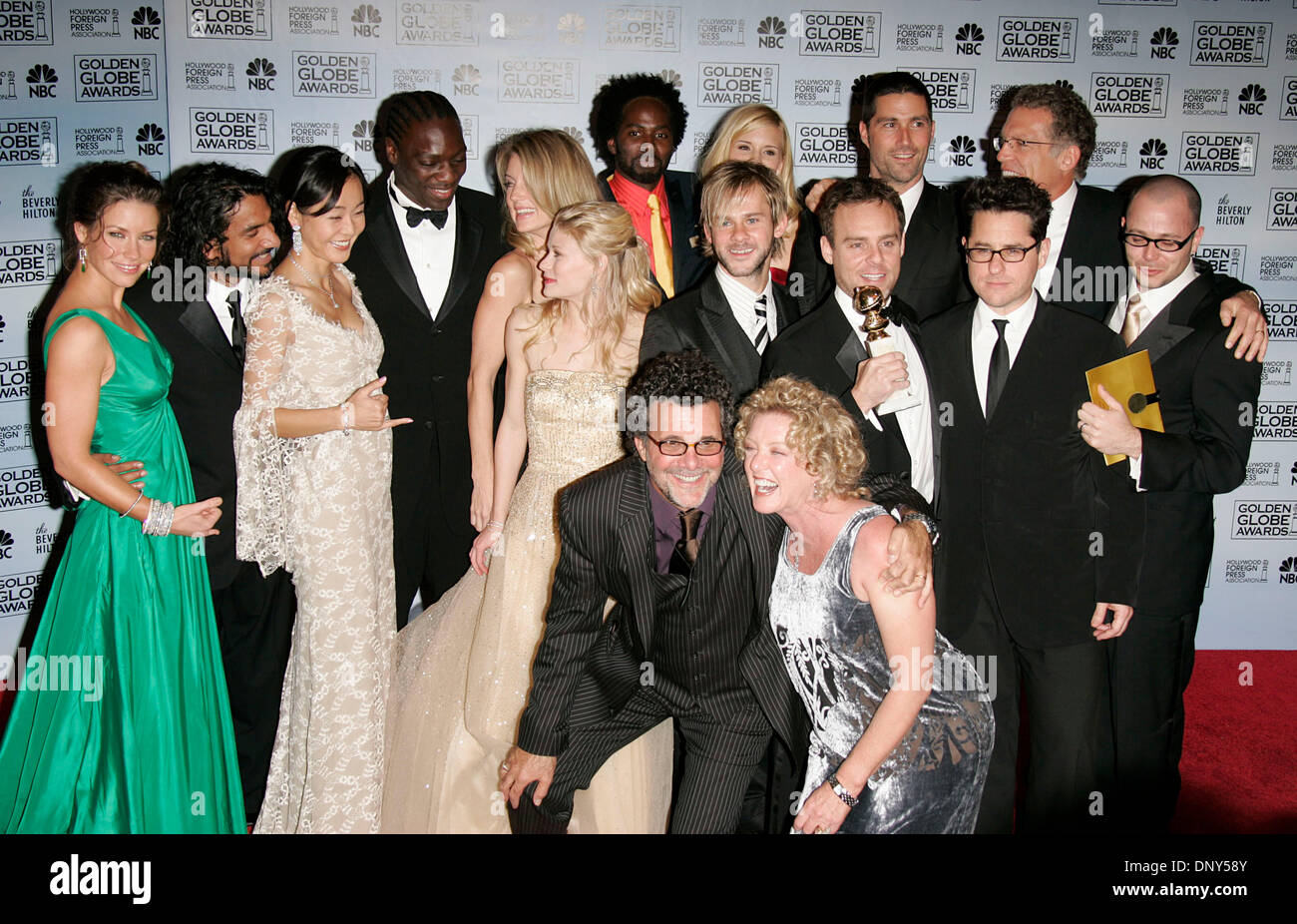 Jan 16, 2006; Beverly Hills, CA, USA; The cast & crew of 'LOST' with ...
