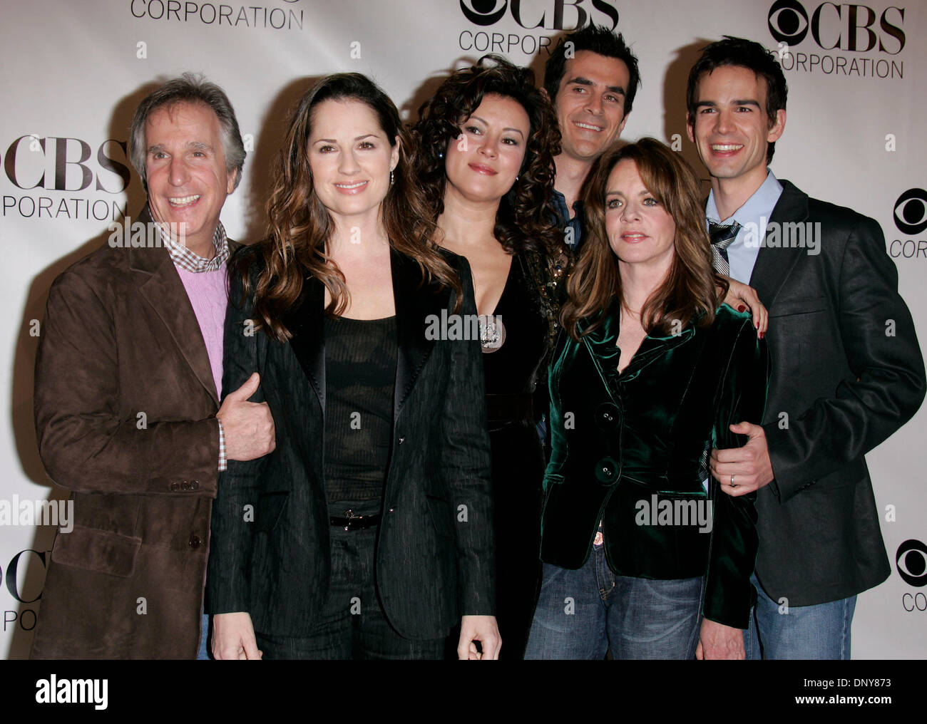 Jan 18, 2006; Pasadena, California, USA; Out of Practice Cast HENRY ...