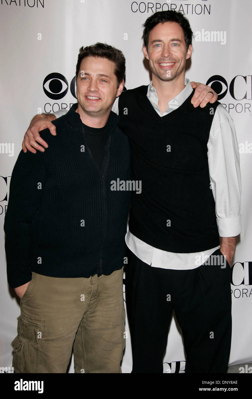 Jan 18, 2006; Pasadena, California, USA; Actor JASON PRIESTLEY & TOM ...
