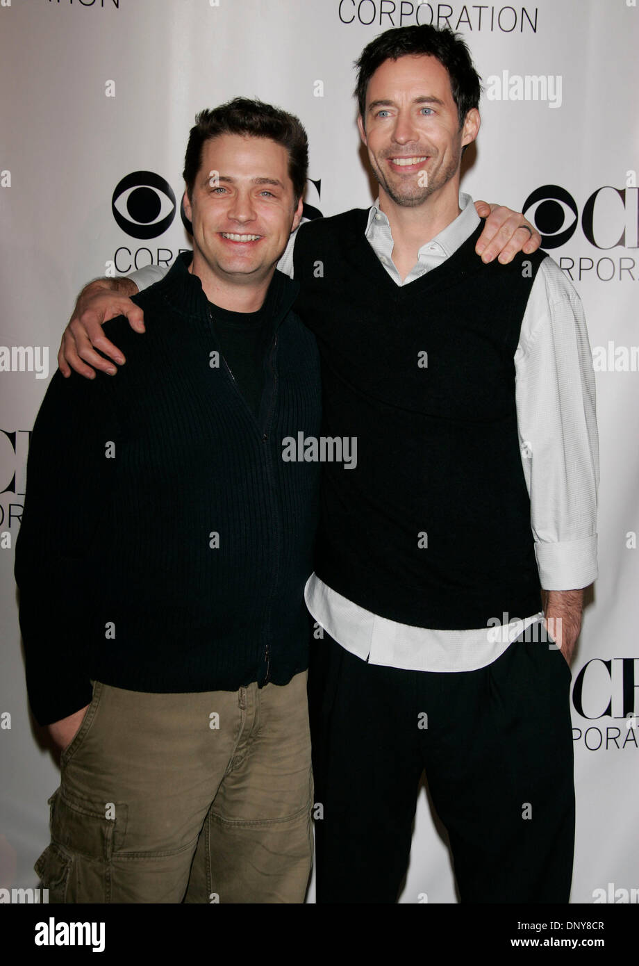 Jan 18, 2006; Pasadena, California, USA; Actors JASON PRIESTLEY & TOM ...