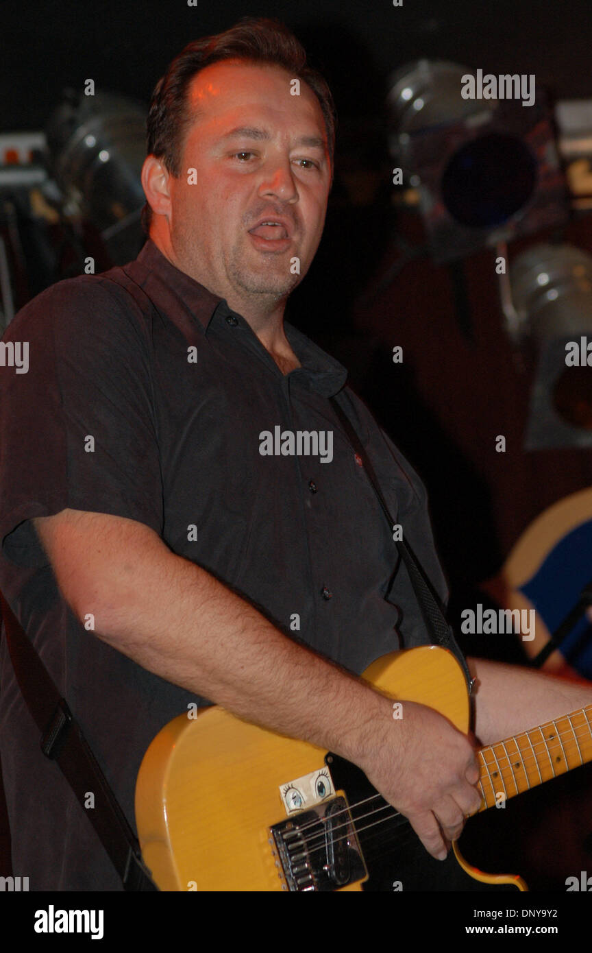 The smithereens concert hi-res stock photography and images - Alamy