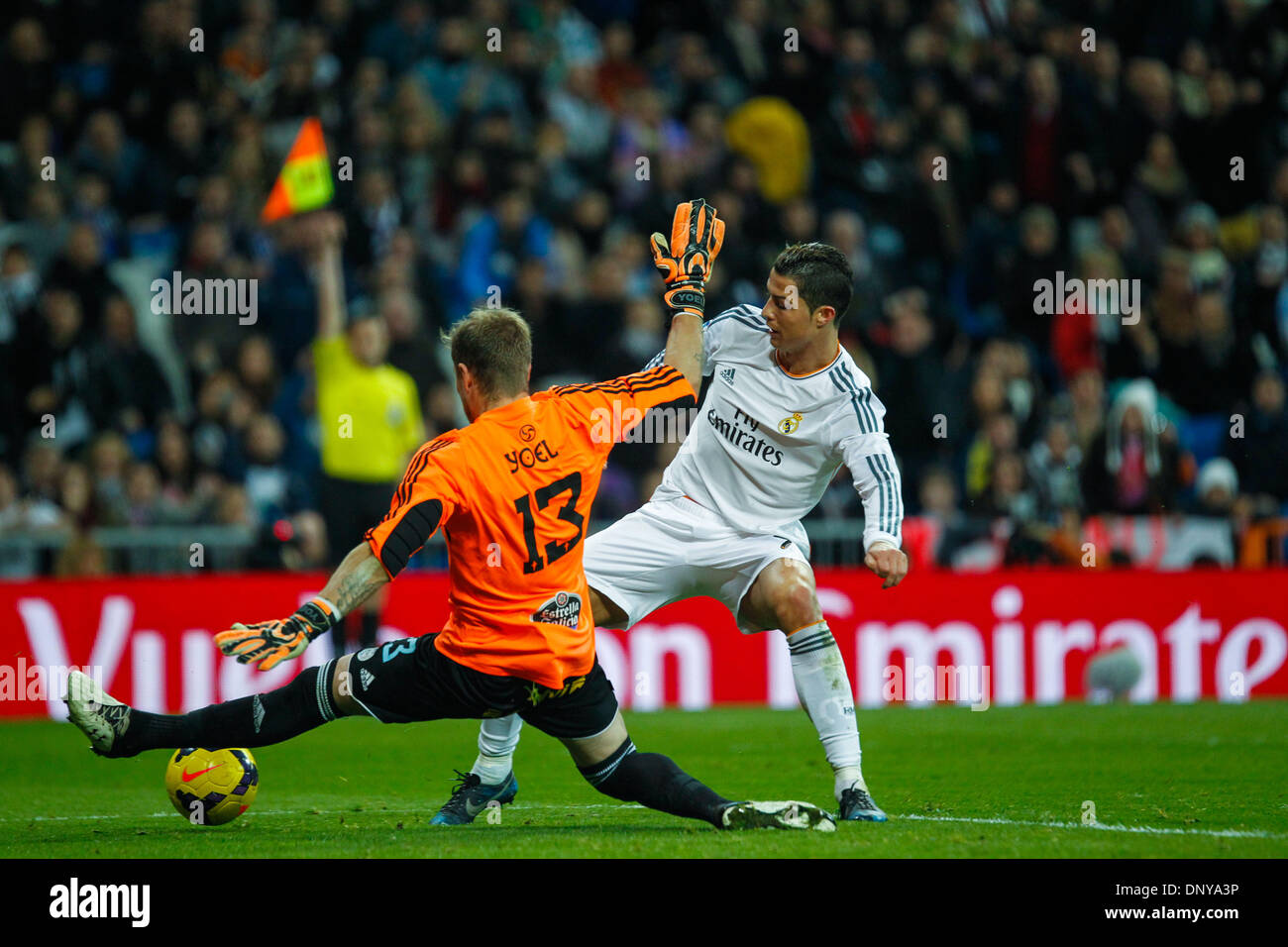 Offsides hi-res stock photography and images - Alamy