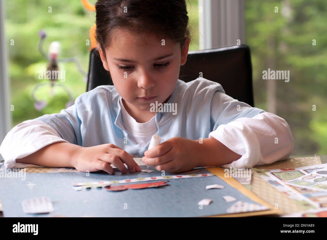Children handicrafts home hi-res stock photography and images - Alamy
