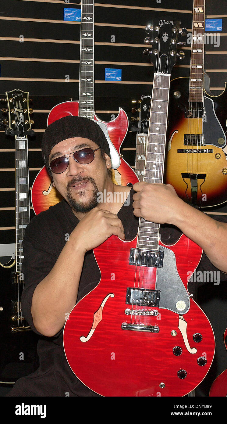 Leo nocentelli hi-res stock photography and images - Alamy