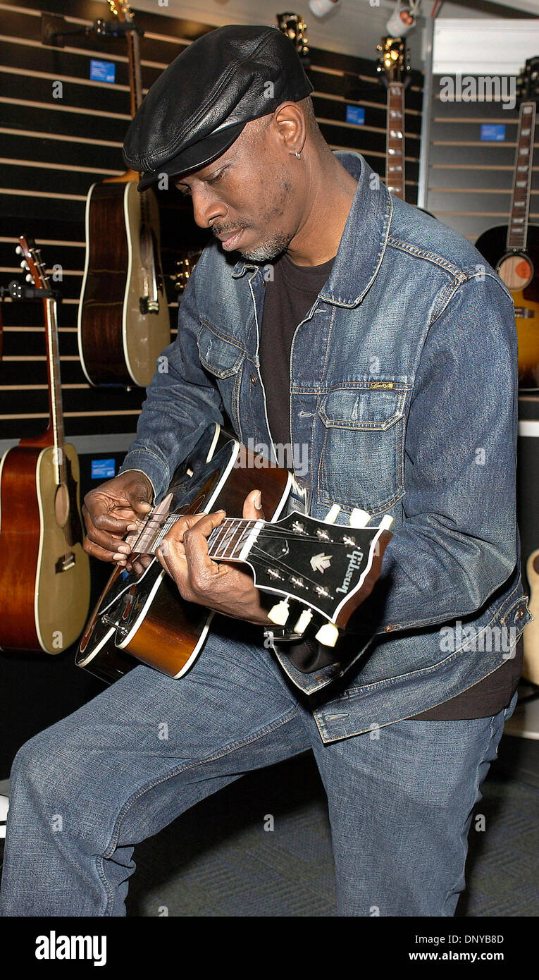 January 21, 2006; Anaheim, CA, USA; Musician KEVIN 'KEB MO' MOORE at ...