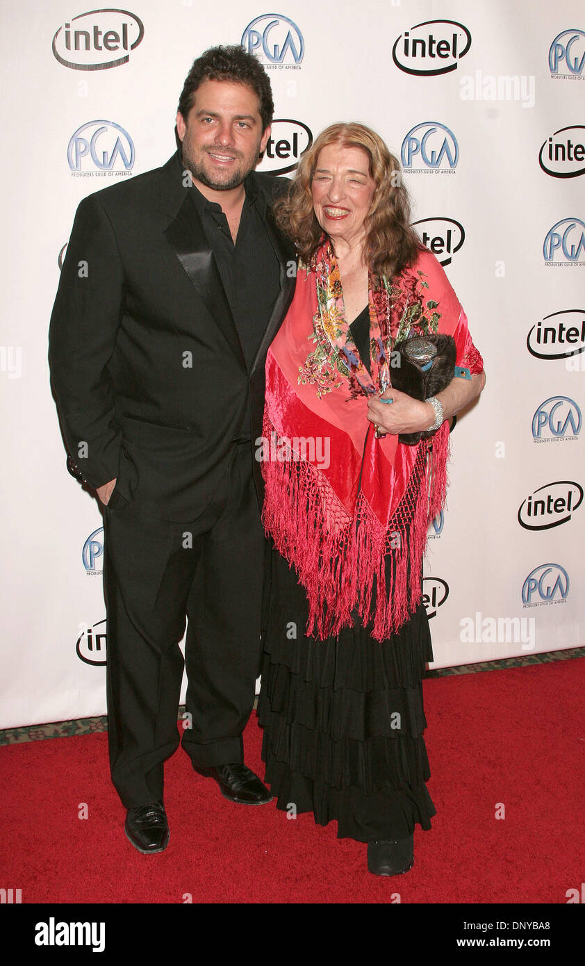 Director paul ratner hi-res stock photography and images - Alamy