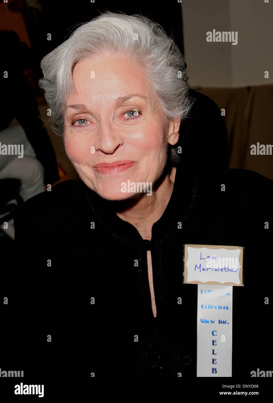 Actress lee meriwether hi-res stock photography and images - Alamy