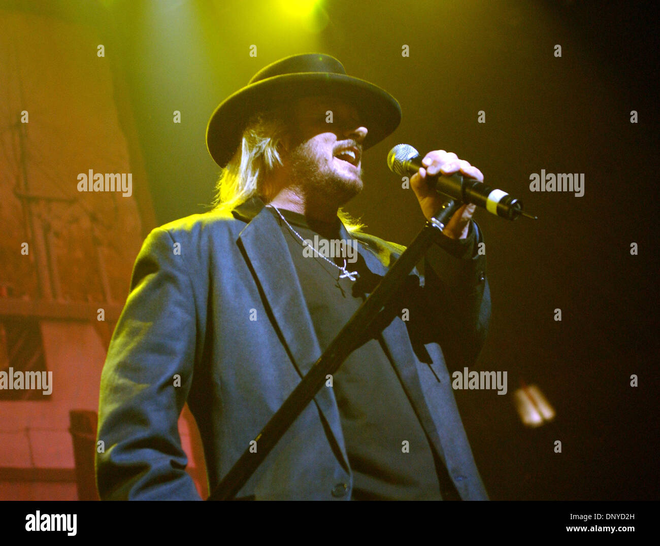 Johnny Van Zant High Resolution Stock Photography and Images - Alamy