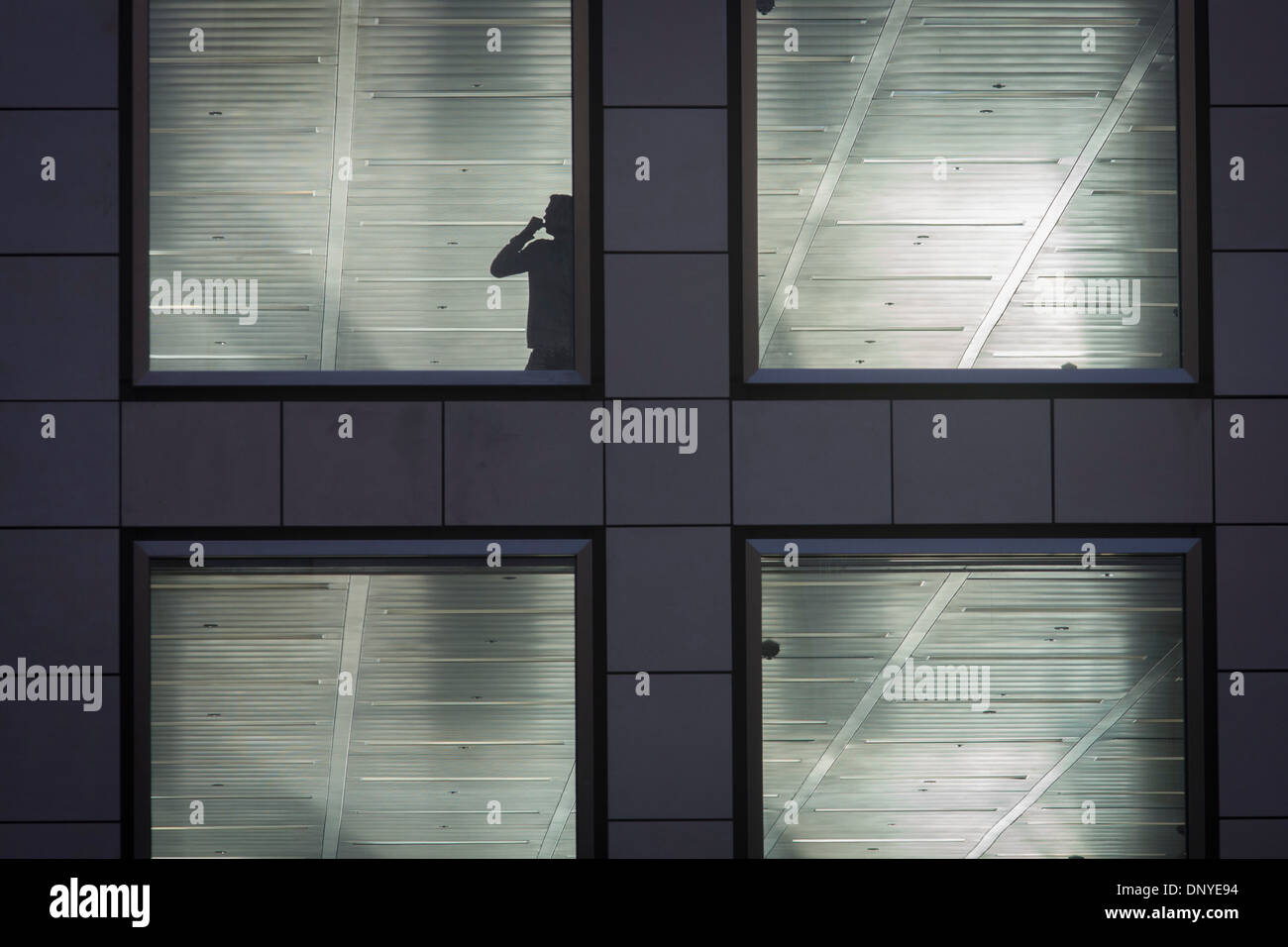 Vacant office building silhouette hi-res stock photography and images ...