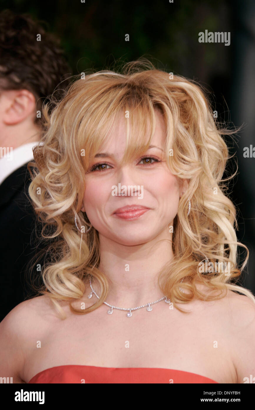 Jan 29, 2006; Los Angeles, CA, USA; LINDA CARDELINI arriving at the ...
