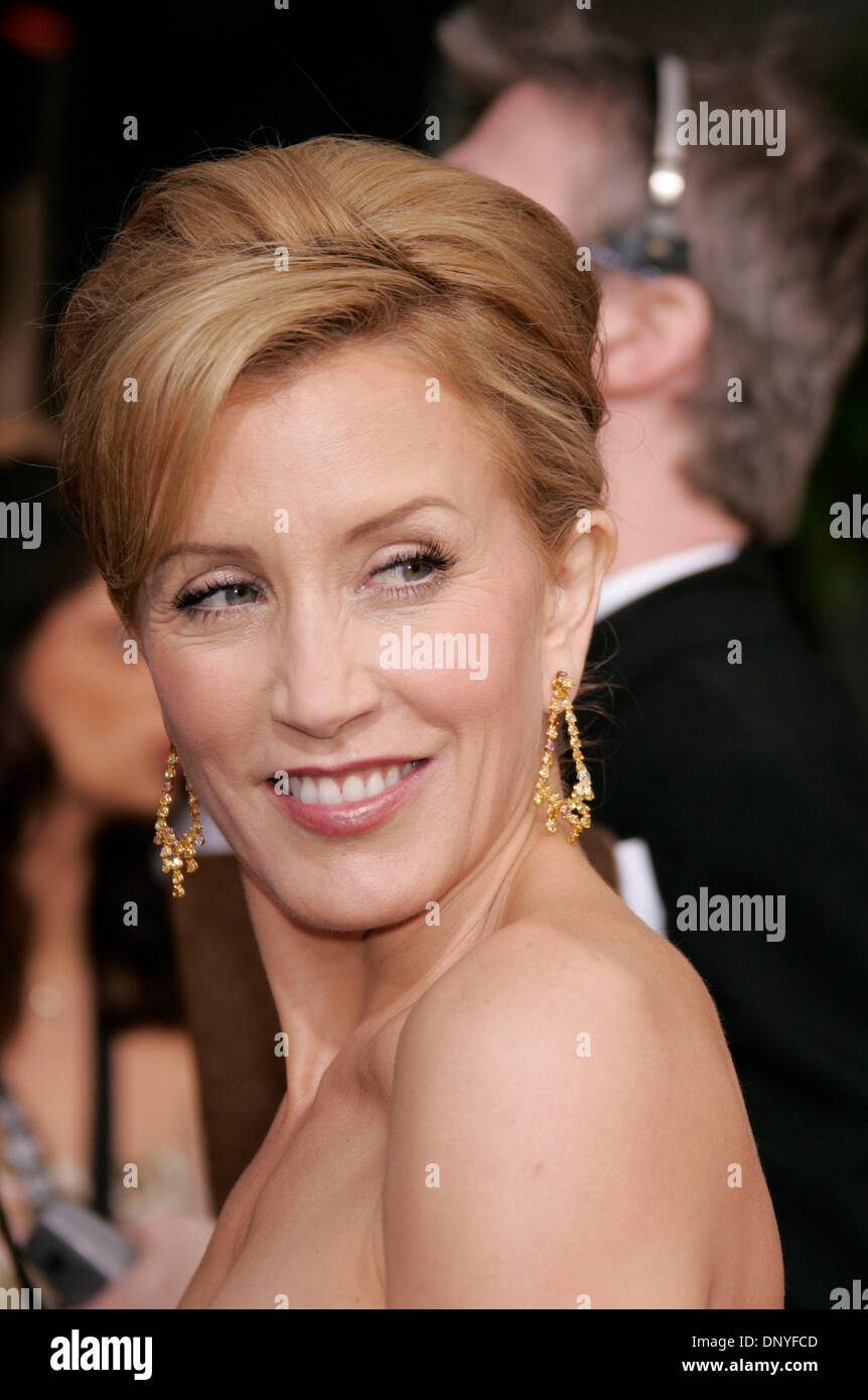 Jan 29, 2006; Los Angeles, CA, USA; FELICITY HUFFMAN arriving at the ...