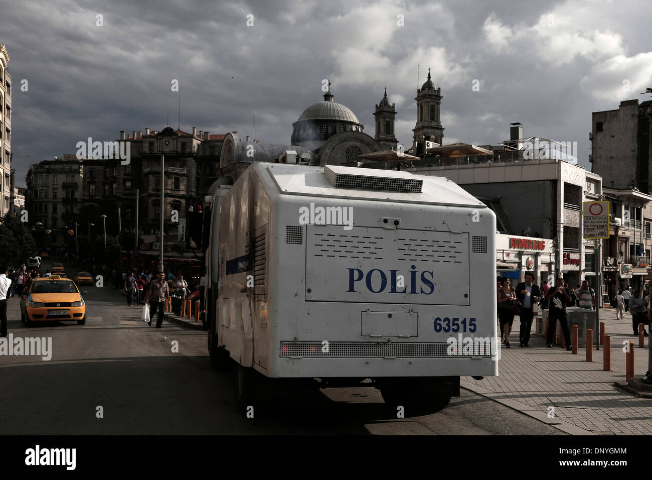 A police vehicle in Taksim square, Istanbul, Turkey Stock Photo - Alamy