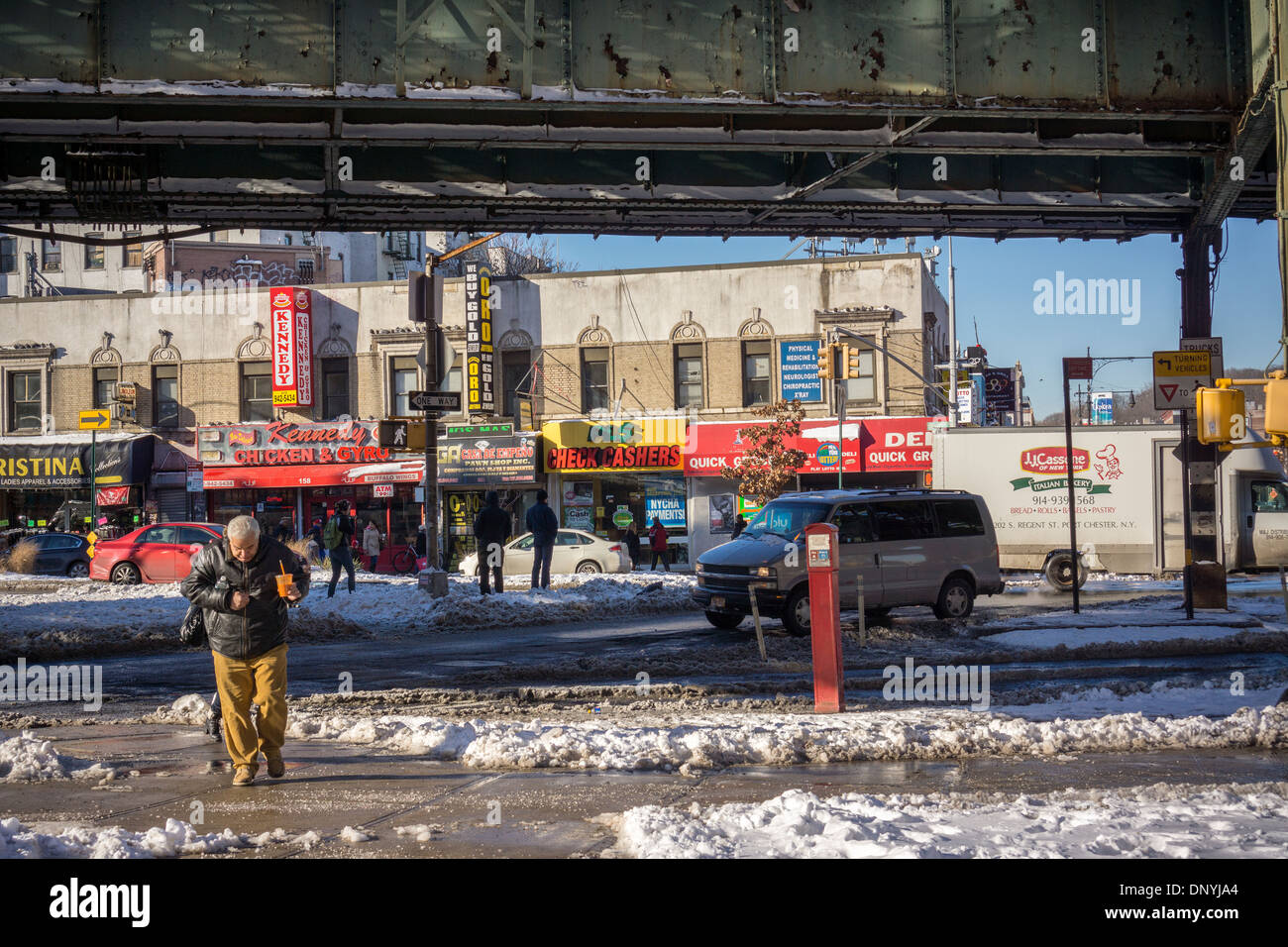 Retail and activities at Dyckman Street and Nagle Avene in the ...