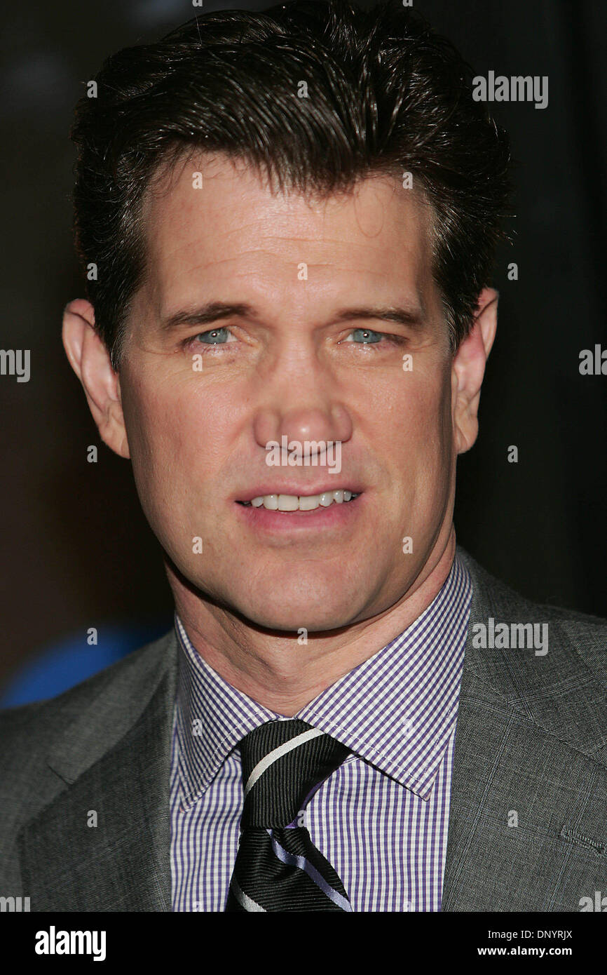 Chris isaac hi-res stock photography and images - Alamy