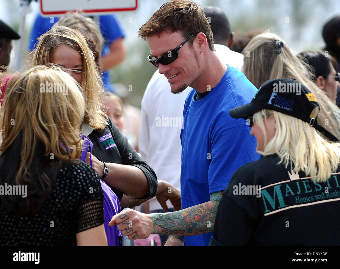 Robert van winkle vanilla ice hi-res stock photography and images - Alamy