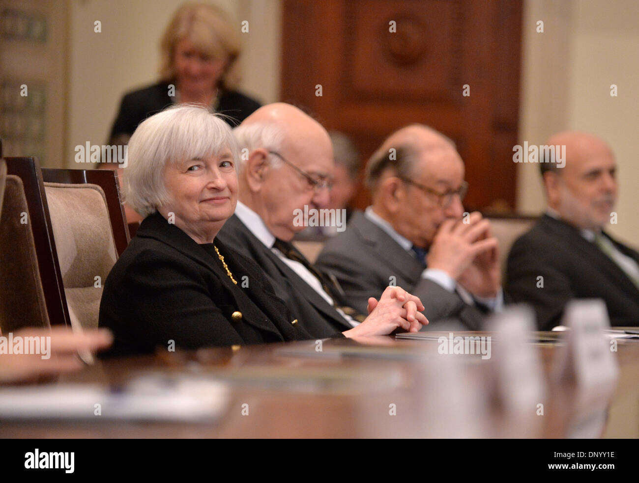 Alan greenspan 2014 hi-res stock photography and images - Alamy