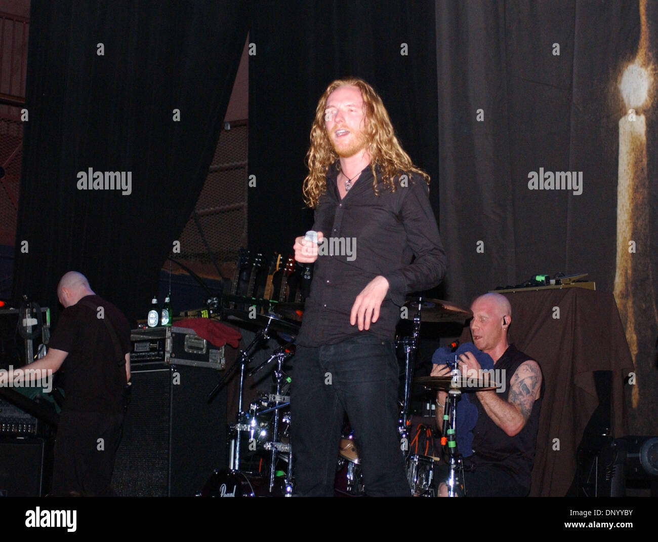 Feb 16, 2006; Norfolk, VA, USA; Gothenburg metal rockers 'Dark ...