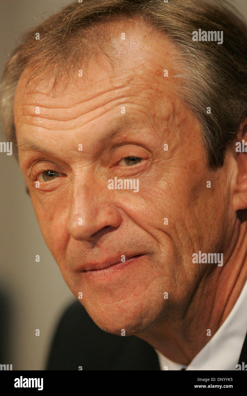 President of the university of california hi-res stock photography and ...