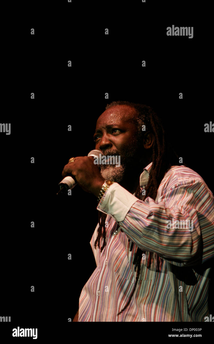 Feb 20, 2006; Los Angeles, CA, USA; Singer FREDDIE MCGREGOR performs ...