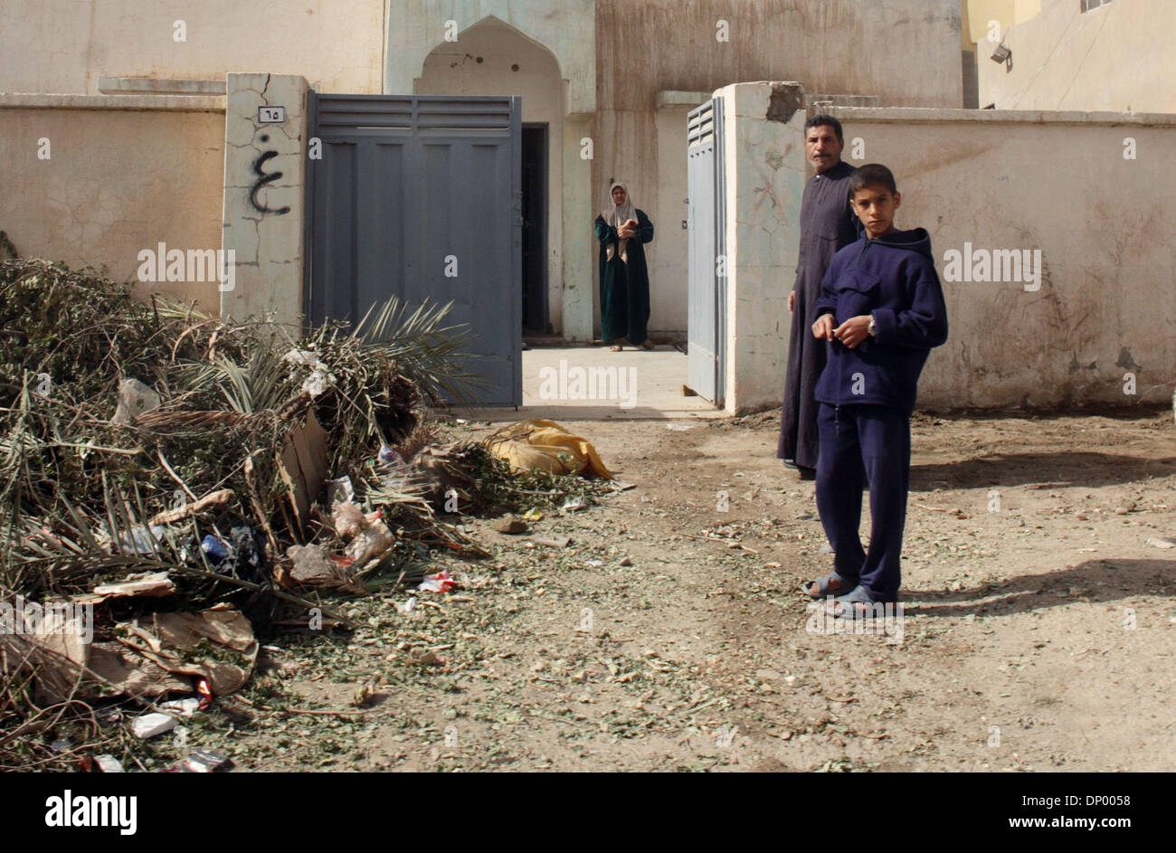 Feb 20, 2006; Fallujah, IRAQ; Street scenes of the Iraqi city of Al ...
