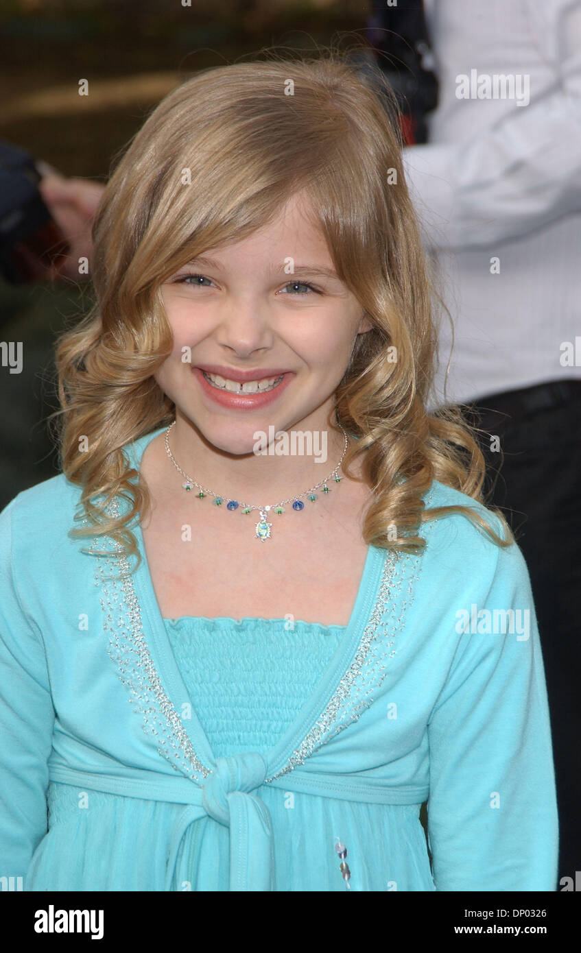 Feb 26, 2006; Los Angeles, CA, USA; Actress CHLOE MORETZ at the ...