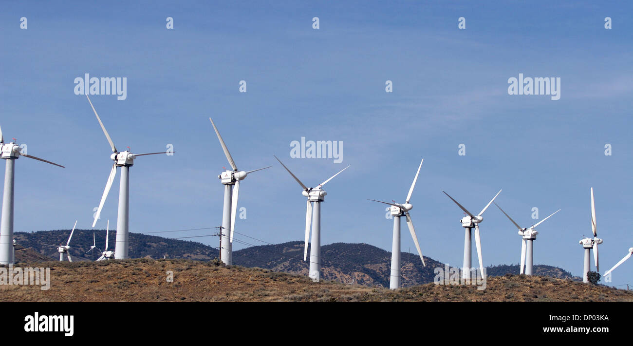 Tehachapi mojave wind resource area hi-res stock photography and images ...