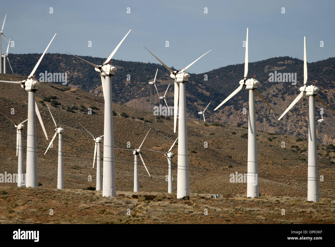 Tehachapi wind resource area hi-res stock photography and images - Alamy