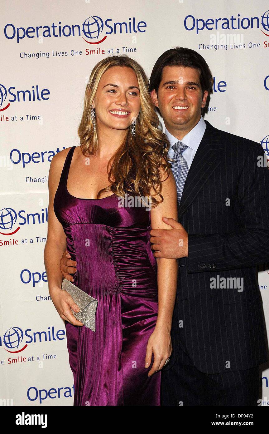 Sept. 22, 2006 - Hollywood, California, U.S. - Vanessa Trump and Donald ...